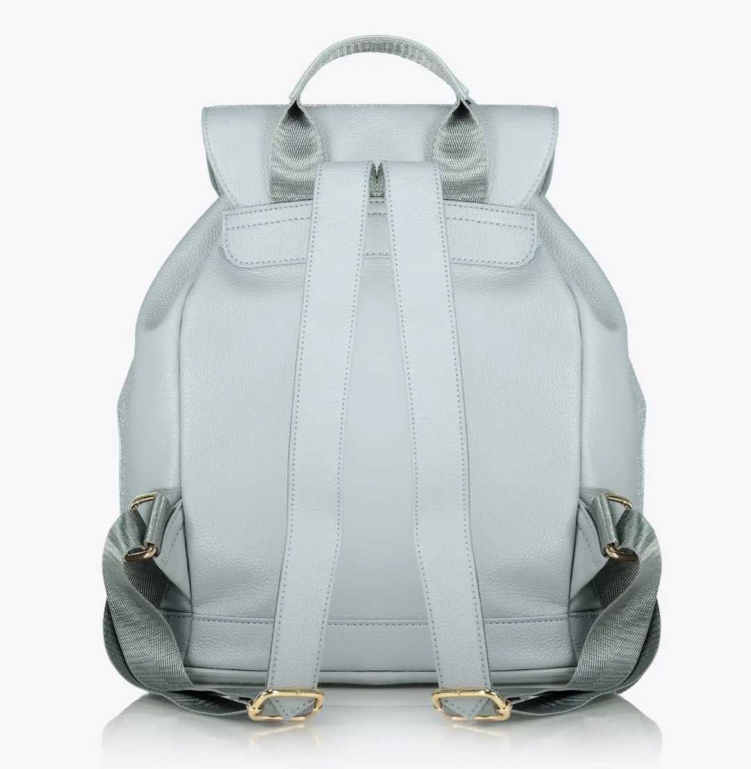 Style You | ΣΑΚΙΔΙΟ ΠΛΑΤΗΣ JUNIPER ΜΕ ΚΑΠΑΚΙ ΚΑΙ ΚΛΕΙΣΙΜΟ ΠΟΥΓΚΙ.